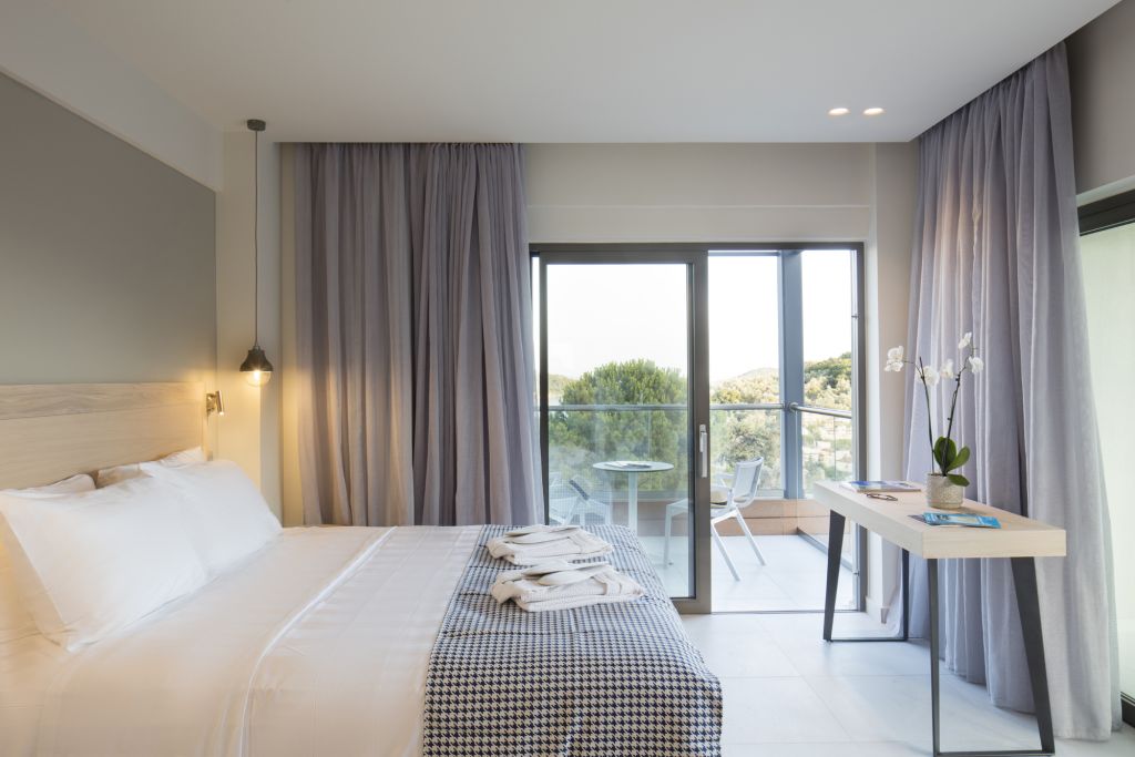 AMYRA SUITES SKIATHOS